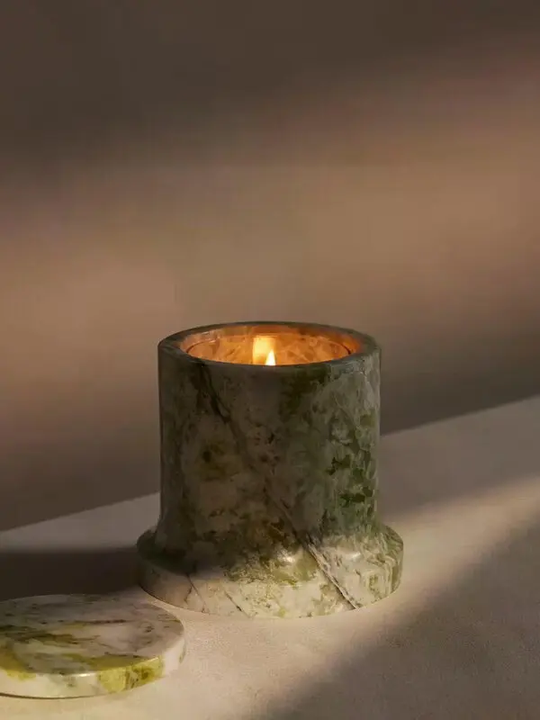 SOHO HOME Sicilian Thyme Apple Jade Marble Candle
