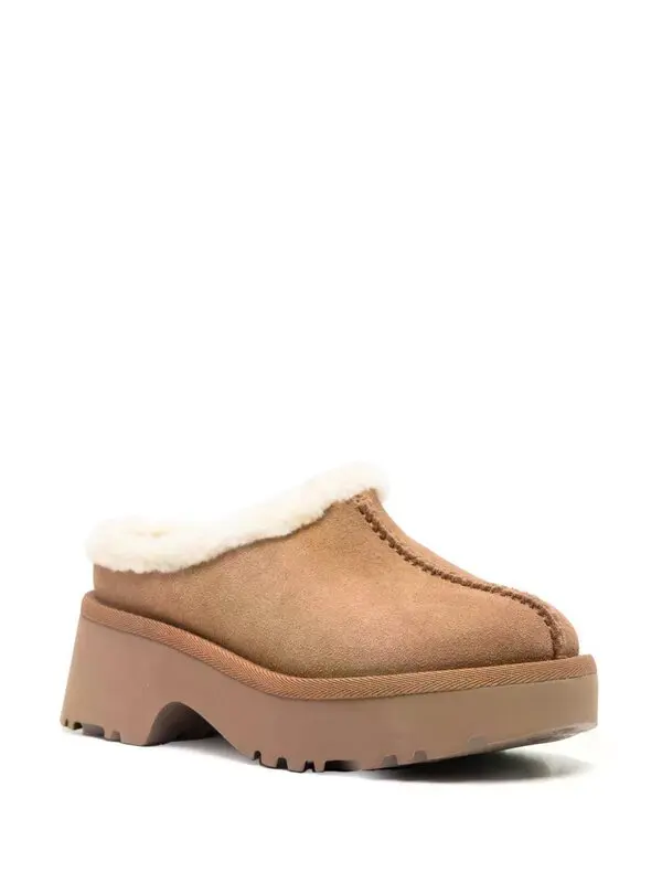 UGG New Heights Mules Chestnut Suede