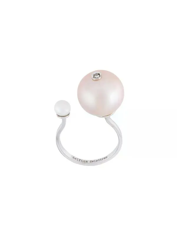 Delfina Delettrez Pearl And Diamond Ring - Metallic
