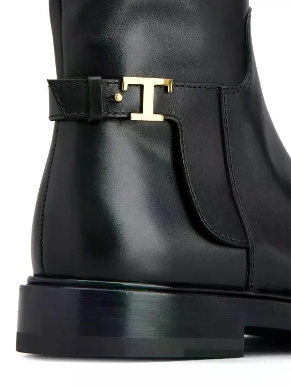 TOD'S Timeless Leather Ankle Boots