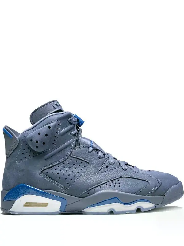 JORDAN 6 Retro Diffused Sneakers - Blue
