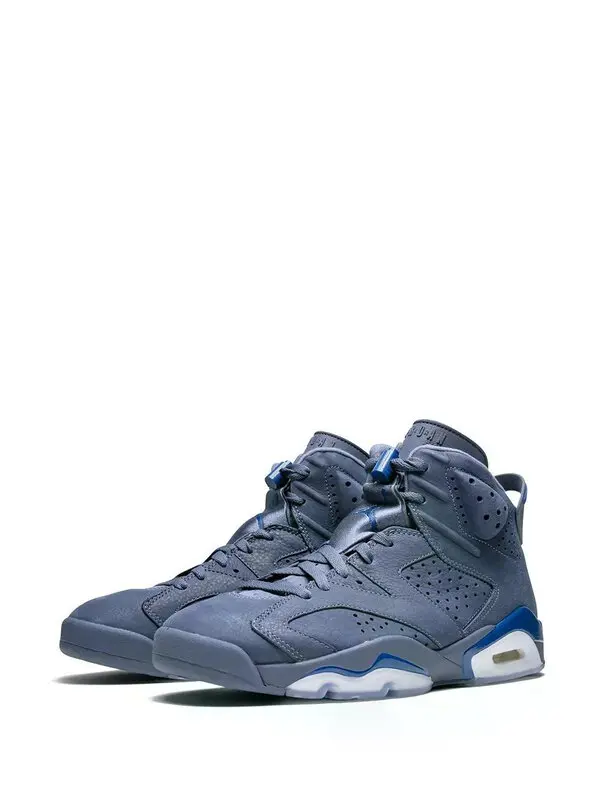 JORDAN 6 Retro Diffused Sneakers - Blue