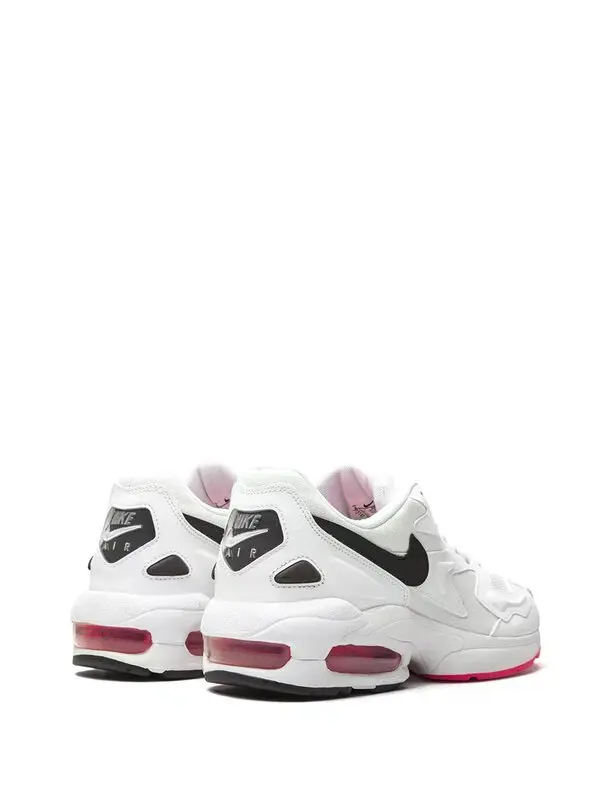 Nike Max 2 Light Sneakers