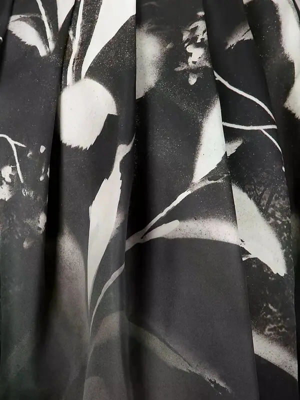 Comme Des Garçons Graphic Print Pleated Midi Skirt
