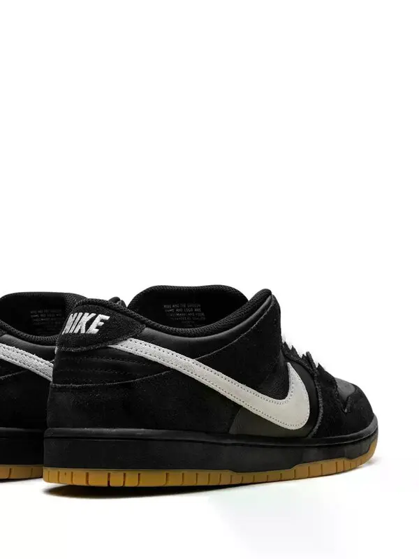 Nike Dunk Low Pro Sb "white/gum" Sneakers