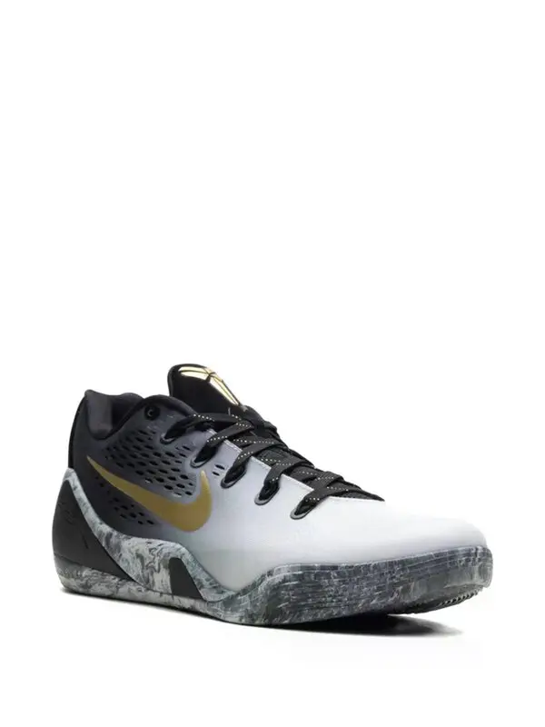 Nike Kobe Elite Low Em Protro Sneakers