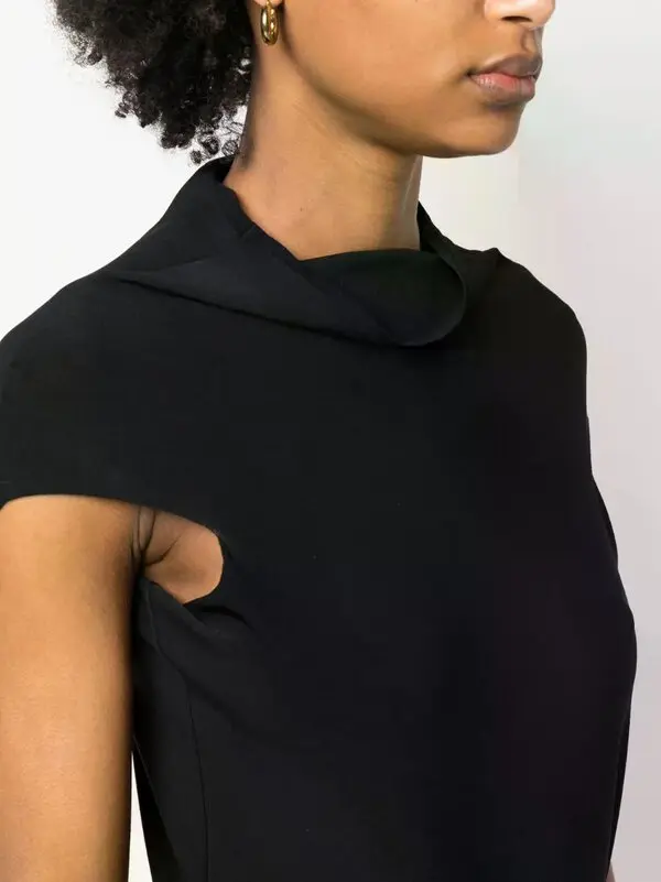 QUIRA Cowl Neck Short Sleeve Knitted Top