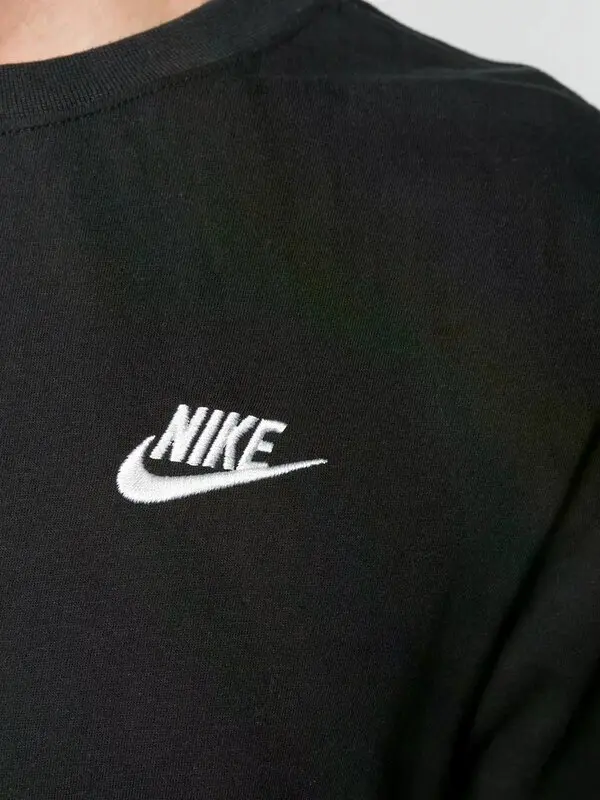 Nike Short-sleeved Swoosh T-shirt