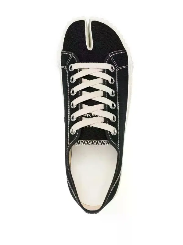 MAISON MARGIELA Tabi Low-top Sneakers