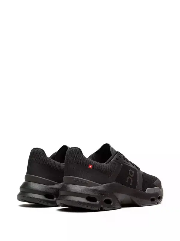 On Cloudpulse / Eclipse Sneakers - Black
