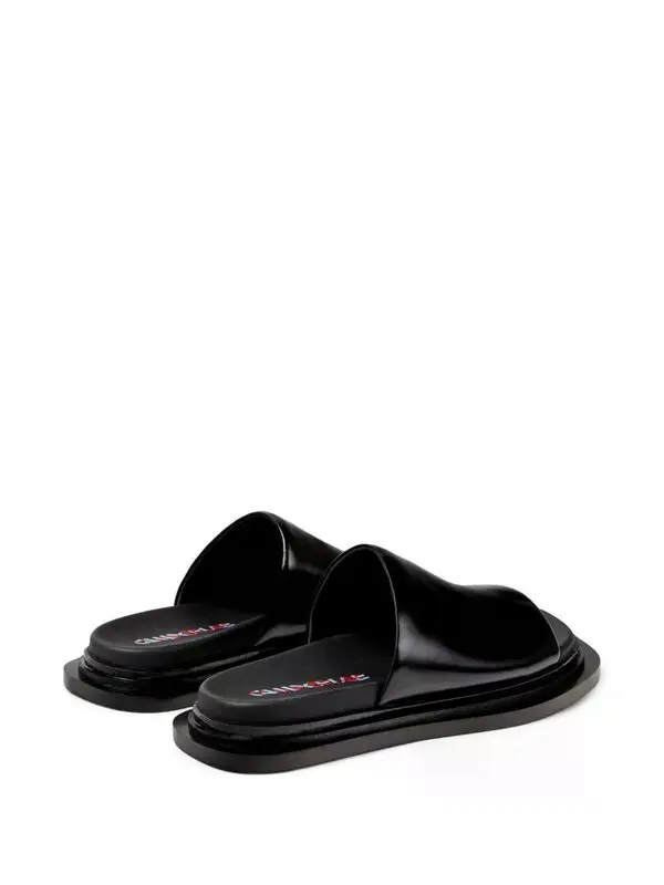 Camper Nada Slides