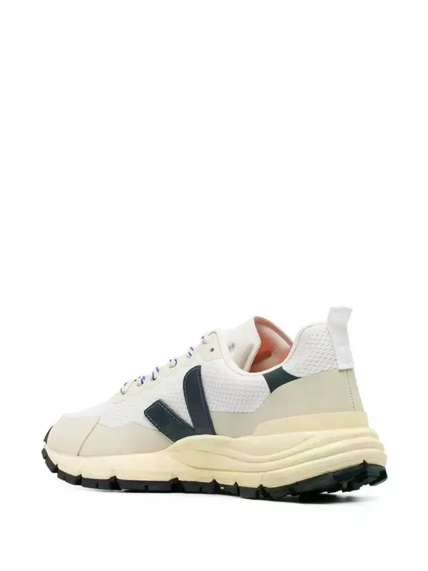 VEJA Dekkan Alveomesh Sneakers