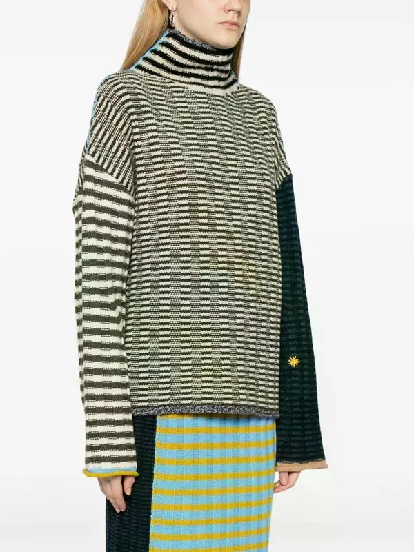 YANYAN Logo-embroidered Roll-neck Jumper