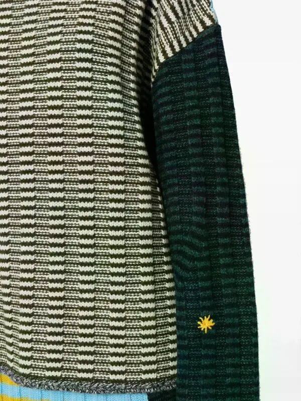 YANYAN Logo-embroidered Roll-neck Jumper