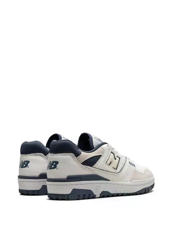 NEW BALANCE 550 Low-top Sneakers - White