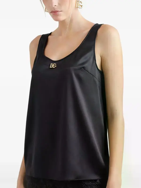 Dolce & Gabbana Dg-plaque Scoop Neck Blouse