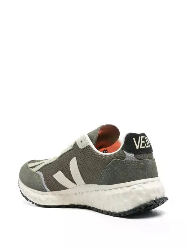 VEJA Condor Royale Alveomesh Trainers