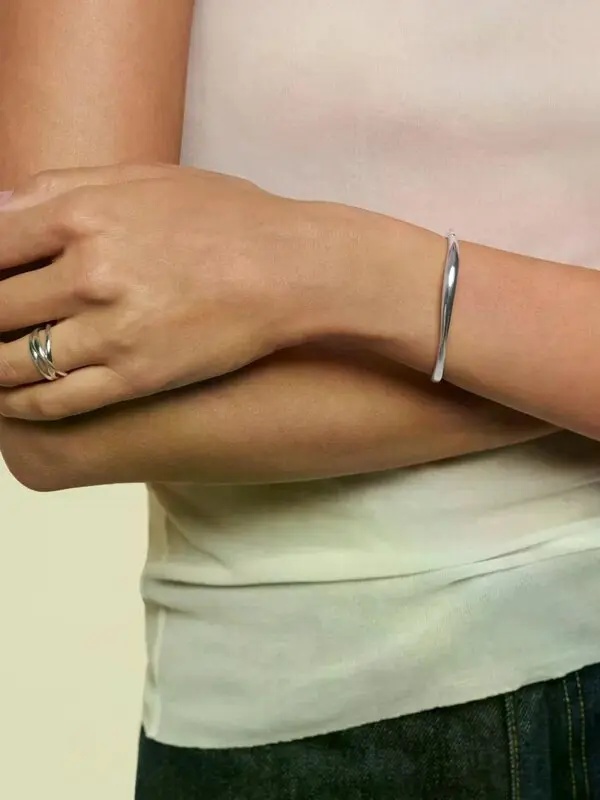 Monica Vinader Nura Asymmetric Thin Bangle