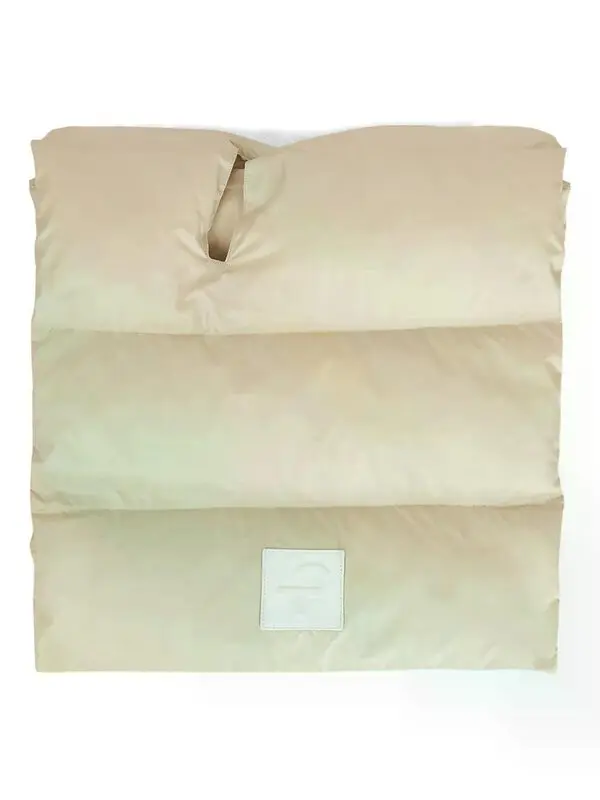 COMMON LEISURE Padded Scarf