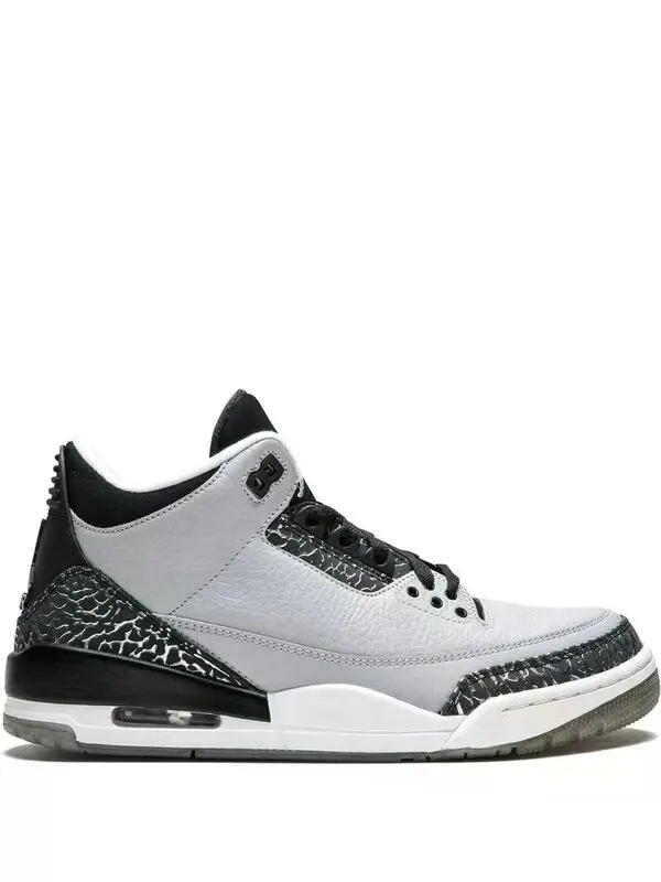 JORDAN Air 3 Retro Wolf /metallic Silver-black-white Sneakers - Grey