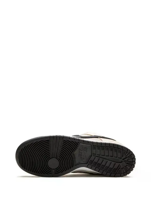 Nike Dunk Low Albino & Preto Jiu Jitsu Sneakers