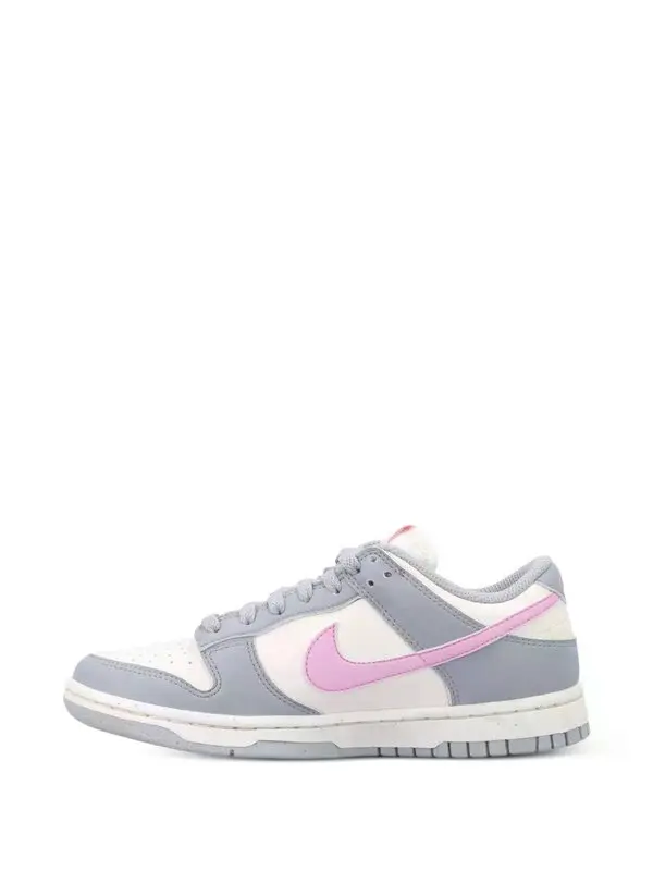 Nike Dunk Low Lace-up Sneakers