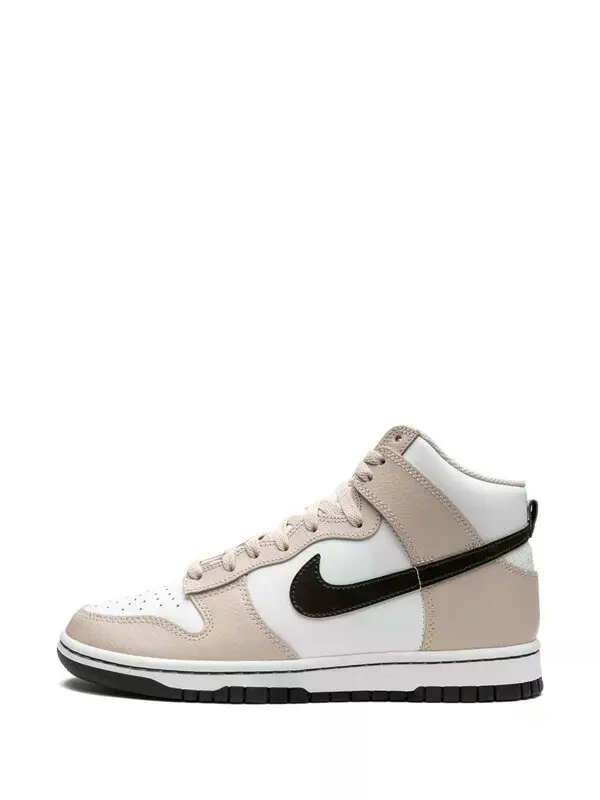 Nike Dunk High Sanddrift Leather Sneakers - Brown
