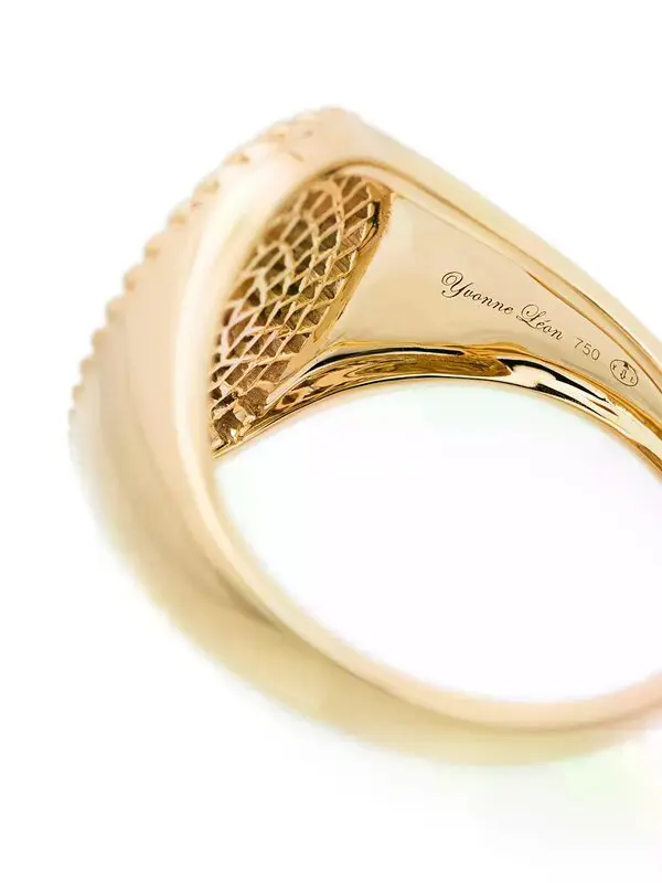 Yvonne Léon 18kt Yellow Diamond Signet Ring
