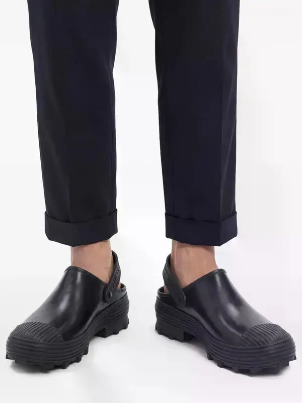 Camper Traktori Clogs - Black