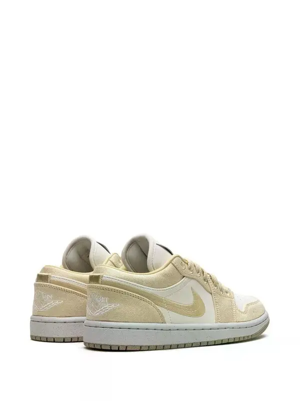 JORDAN 1 Low Team Sail Sneakers