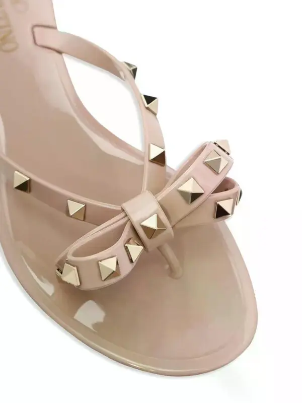 Valentino Garavani Rockstud Slippers - Neutrals