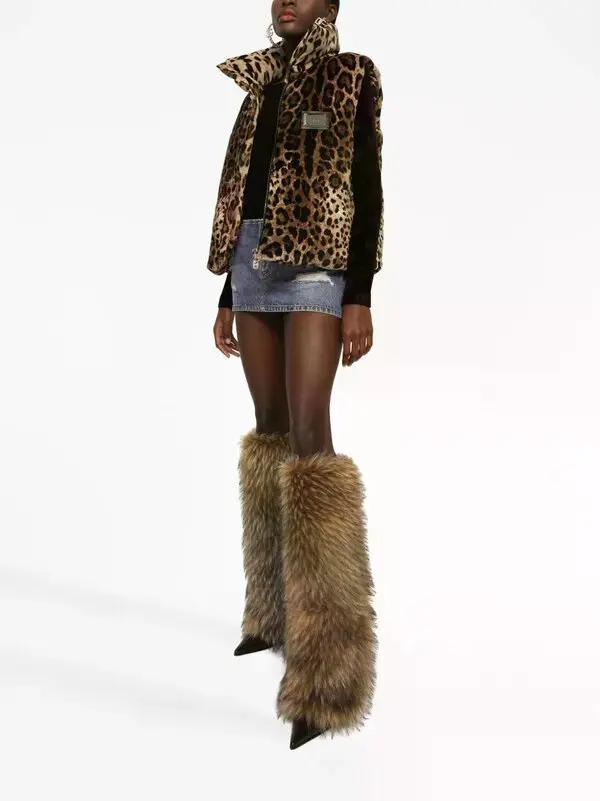 Dolce & Gabbana Leopard Print Padded Gilet