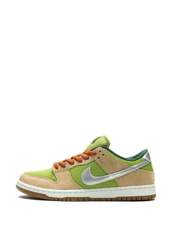 Nike Dunk Low Escargot Sneakers - Green