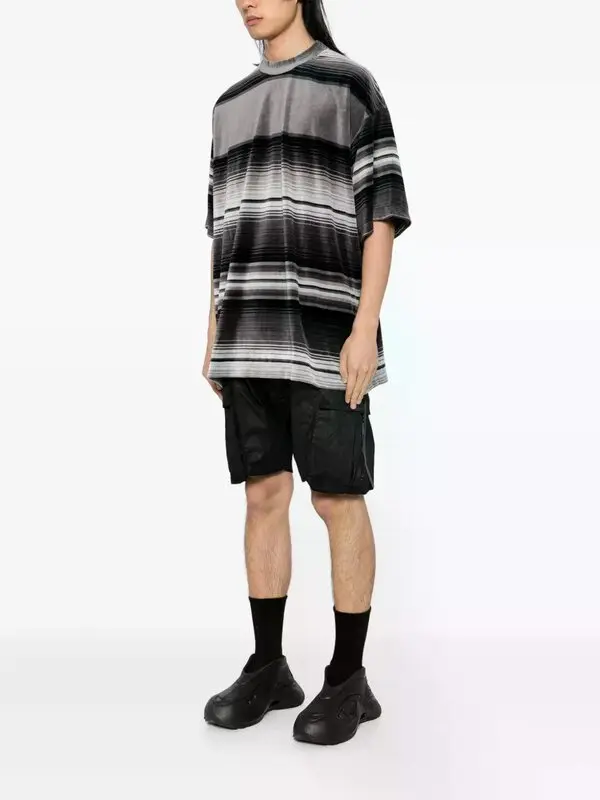 MASTERMIND WORLD Striped T-shirt