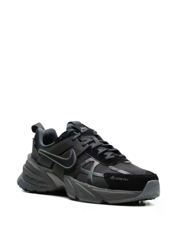 Nike V2k Run Gore-tex Sneakers