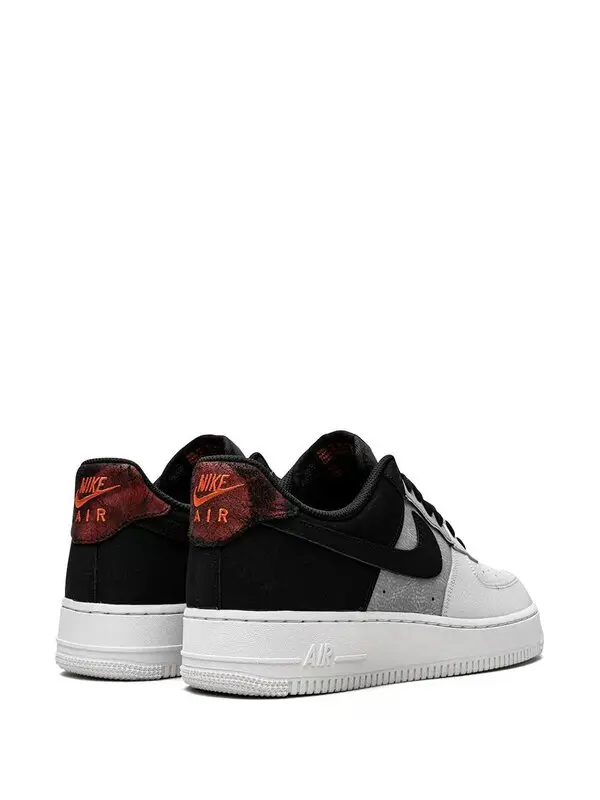 Nike Force 1 '07 Lv8 Sneakers