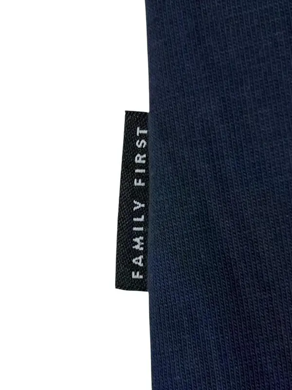 FAMILY FIRST Capri T-shirt
