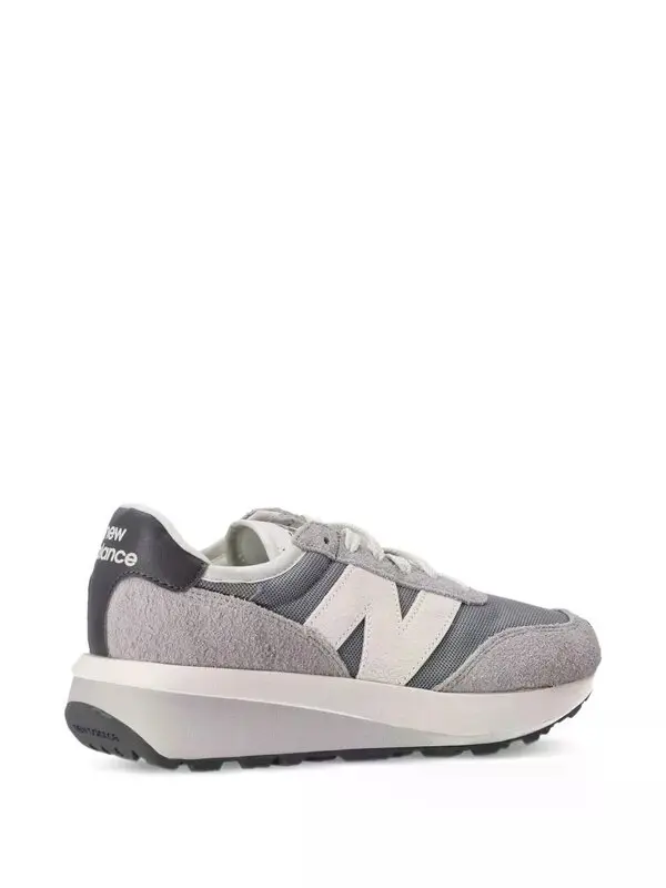 NEW BALANCE 370 Low Top Sneakers - Grey