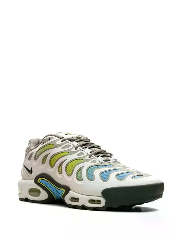 Nike Max Plus Drift Sneakers