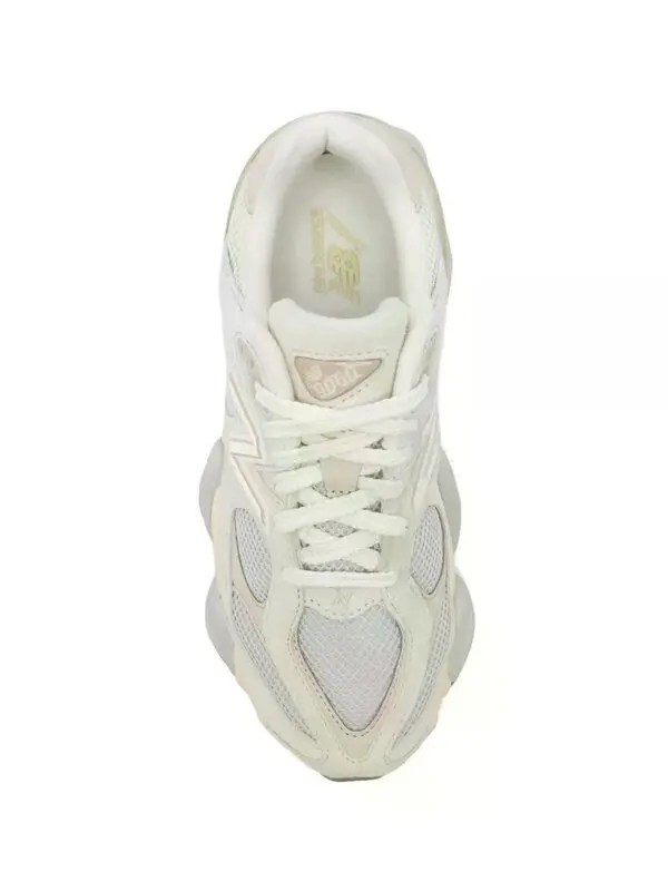NEW BALANCE 9060 Low-top Sneakers - Neutrals