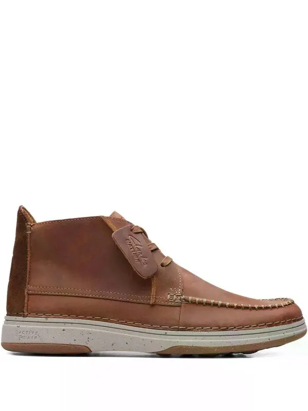 Clarks Nature 5 Mid Leather Boots
