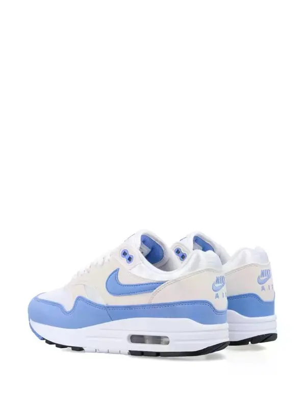 Nike Max 1 Sneakers