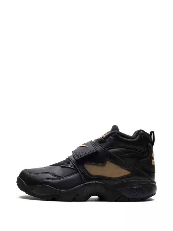 Nike Diamond Turf Sneakers - Black