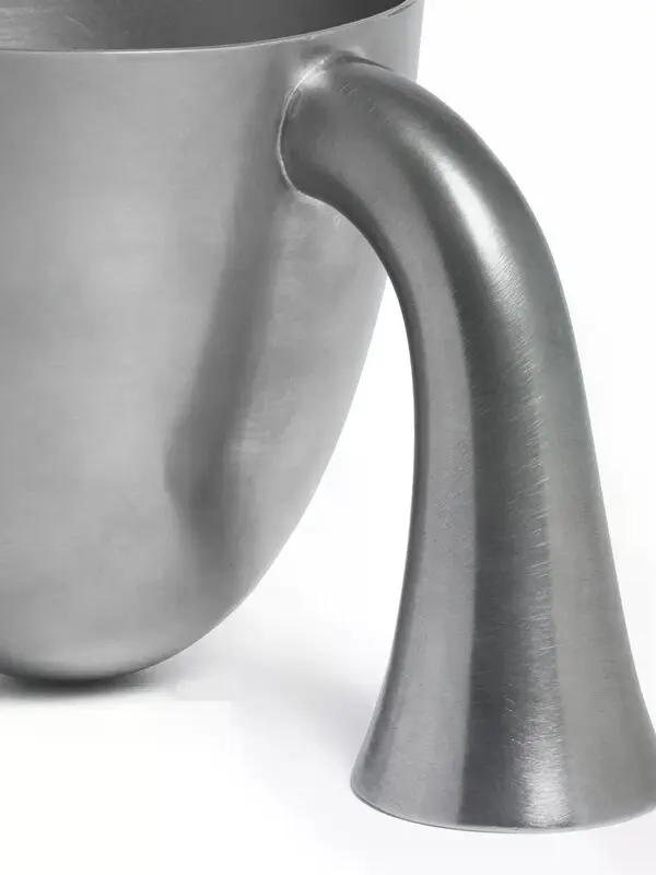KARAKTER Tin Support Jug