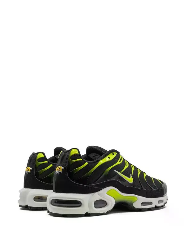 Nike Max Plus Sneakers - Black