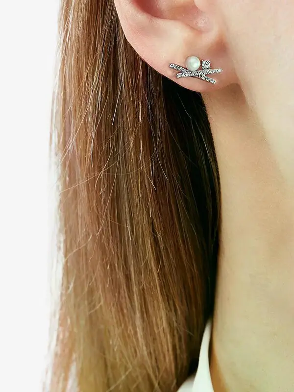 Yoko London 18kt White Gold Akoya Pearl And Diamond Stud Earrings - Silver