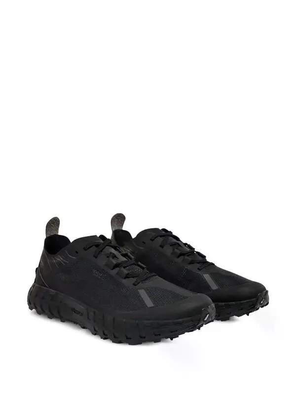 NORDA 001 Lace Up Sneakers - Black