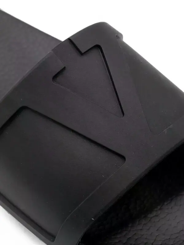 Valentino Garavani Coolside Embossed Vlogo Signature Slides - Black