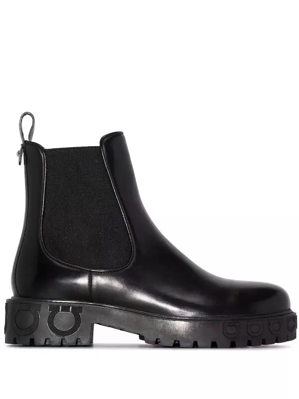 FERRAGAMO Gancini Detail Chelsea Boots