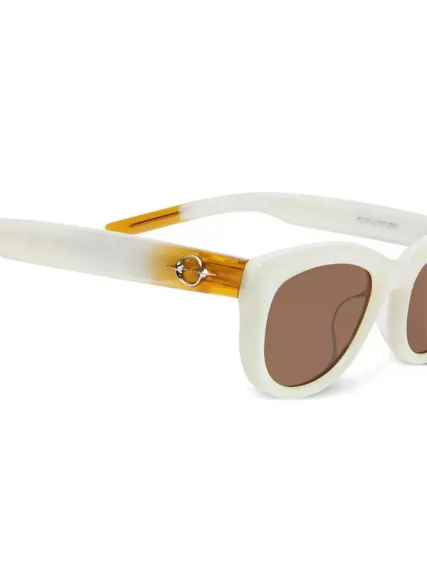 GENTLE MONSTER Monochrome Cat-eye Sunglasses